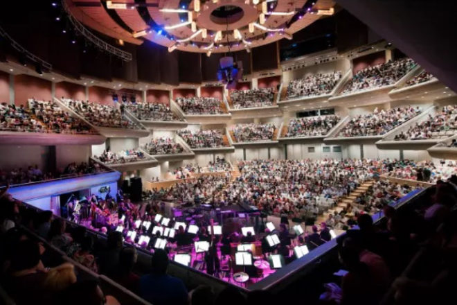 Roy Thomson Hall - Theatre Loon